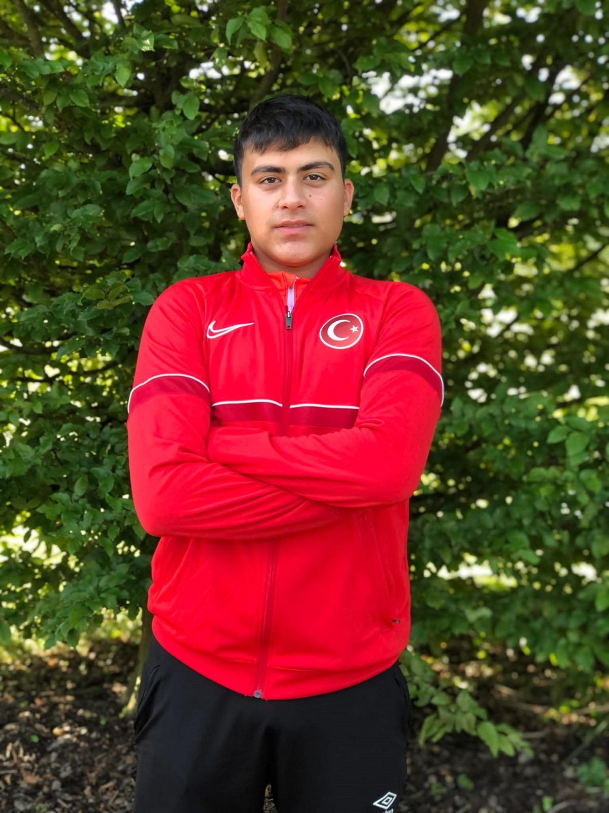 Atıcılıkta bir ilk! 16 yaşındaki Madran Dünya Şampiyonu oldu